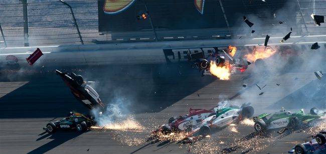 Coroner: IndyCar driver Dan Wheldon died of head injuries - Las Vegas ...