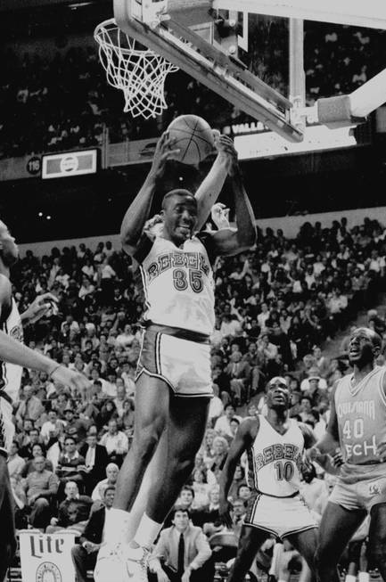 Armon "The Hammer" Gilliam - Armen Gilliam fights for a rebound during ...