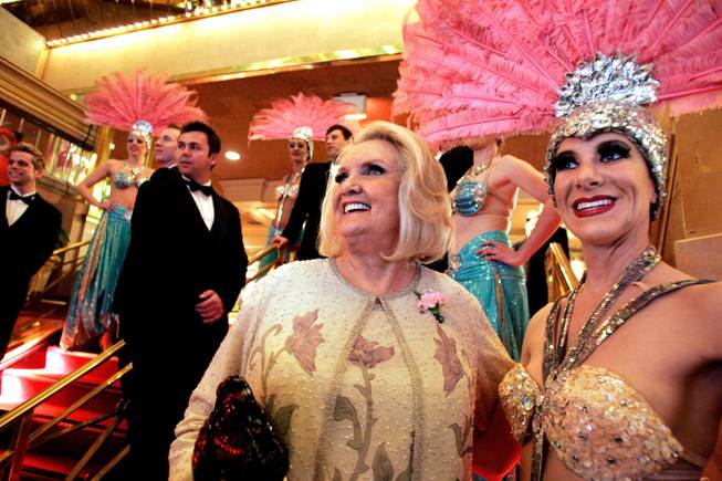 Photograph : Folies Bergere - Las Vegas Sun News