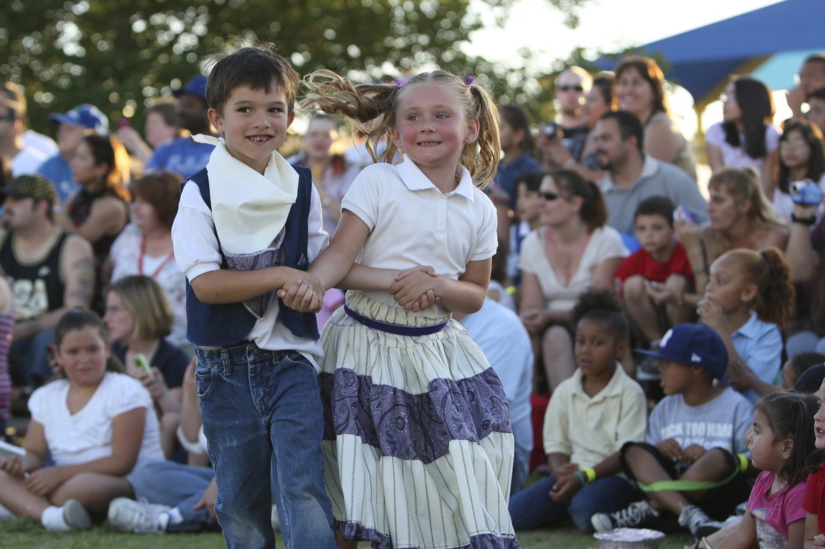 C.T. Sewell Elementary marks 50th anniversary - Las Vegas Sun News