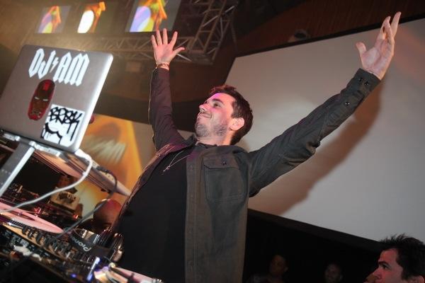 DJ AM's sneaker collection to be sold on eBay - Las Vegas Sun News