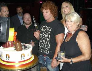 Carrot Top: The act a mask of contradictions - Las Vegas Sun News