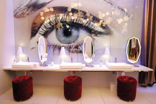 Las Vegas Restrooms - The ladies bathroom at Vanity nightclub inside ...