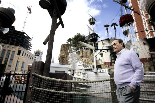 Photograph : Phil Ruffin's First Year