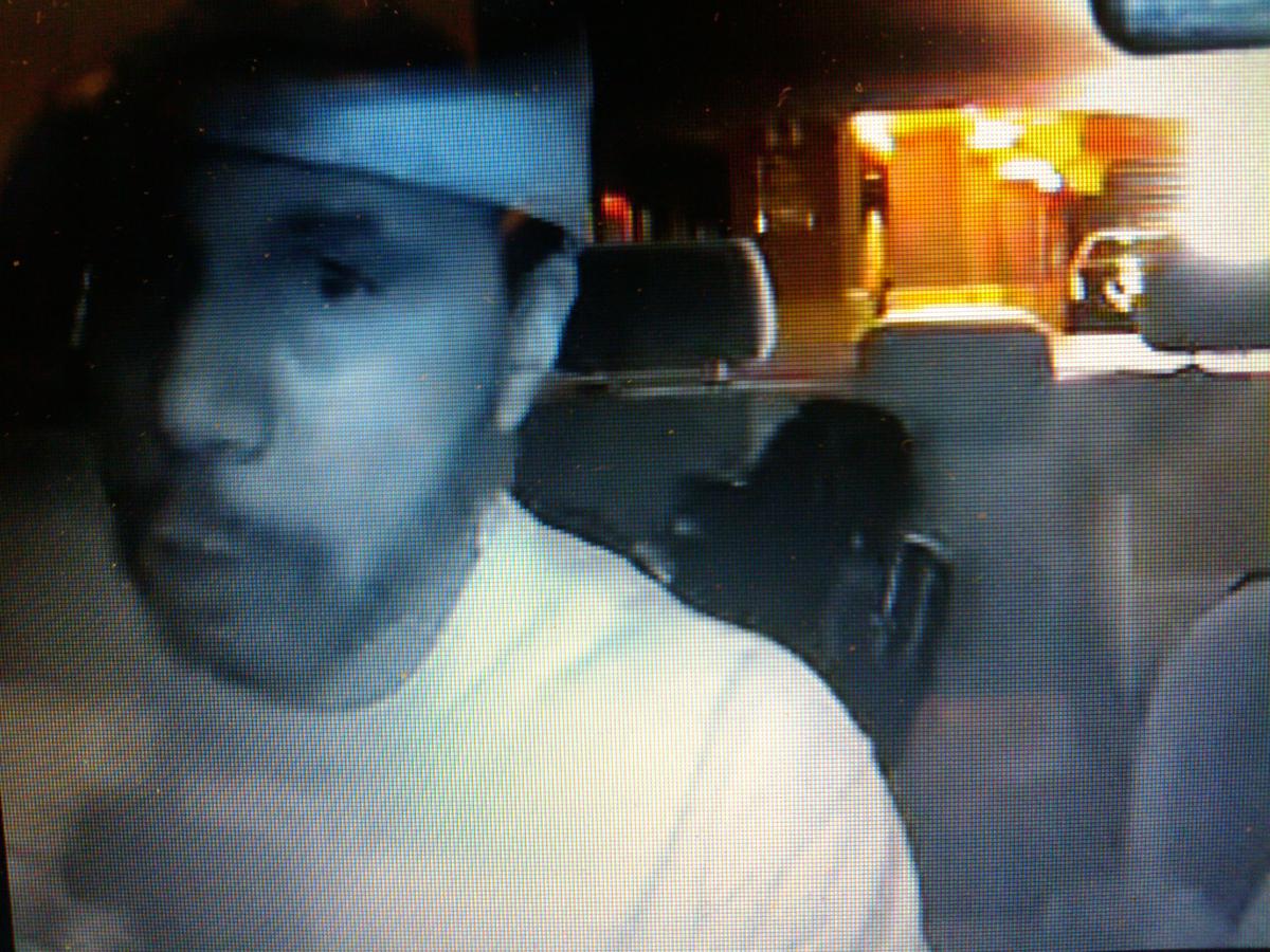 Police release photos in robbery of cab driver - Las Vegas Sun News