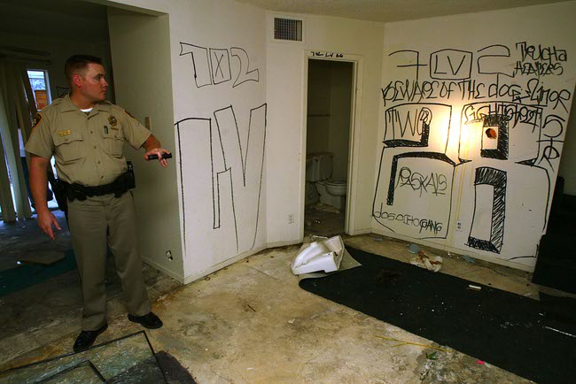 Las Vegas home to roughly 20,000 street gang members - Las Vegas Sun News