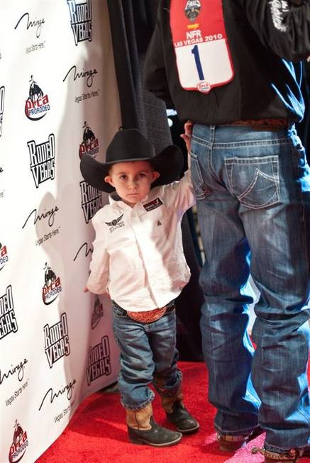 2010 PRCA Triple Crown Winner Trevor Brazile - 2010 Professional Rodeo ...