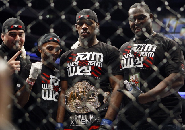 Jon Jones wins light heavyweight championship at UFC 128 - Las Vegas ...