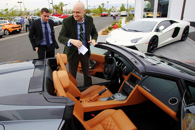 Floored by the Lamborghini experience - Las Vegas Sun News