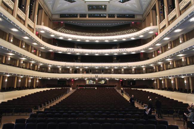 Photograph : Smith Center-Reynolds Hall - Las Vegas Sun News