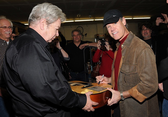 ‘Pawn Stars’ regular loans McCarran chair to museum - Las Vegas Sun News