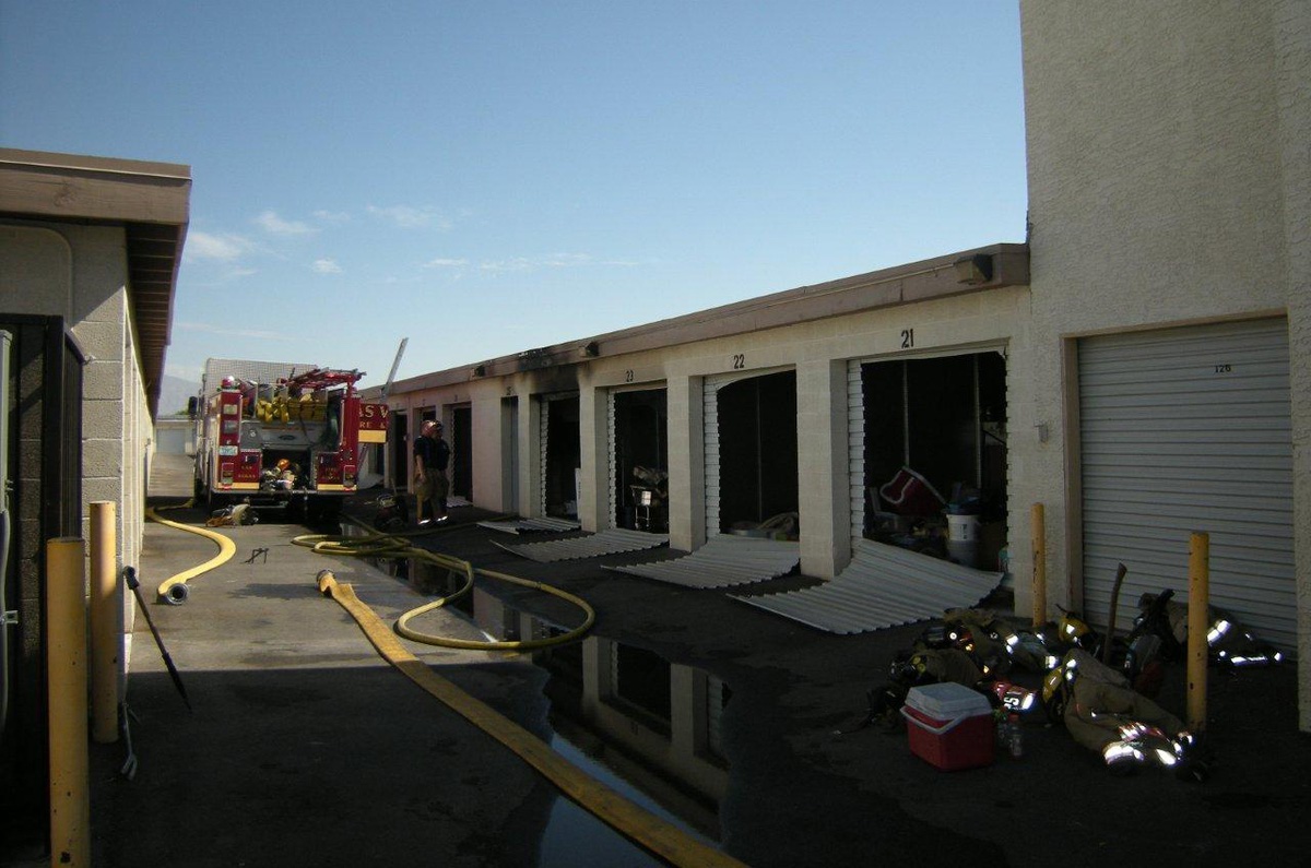 Fire damages units at Bonanza Mini Storage facility - Las Vegas Sun News