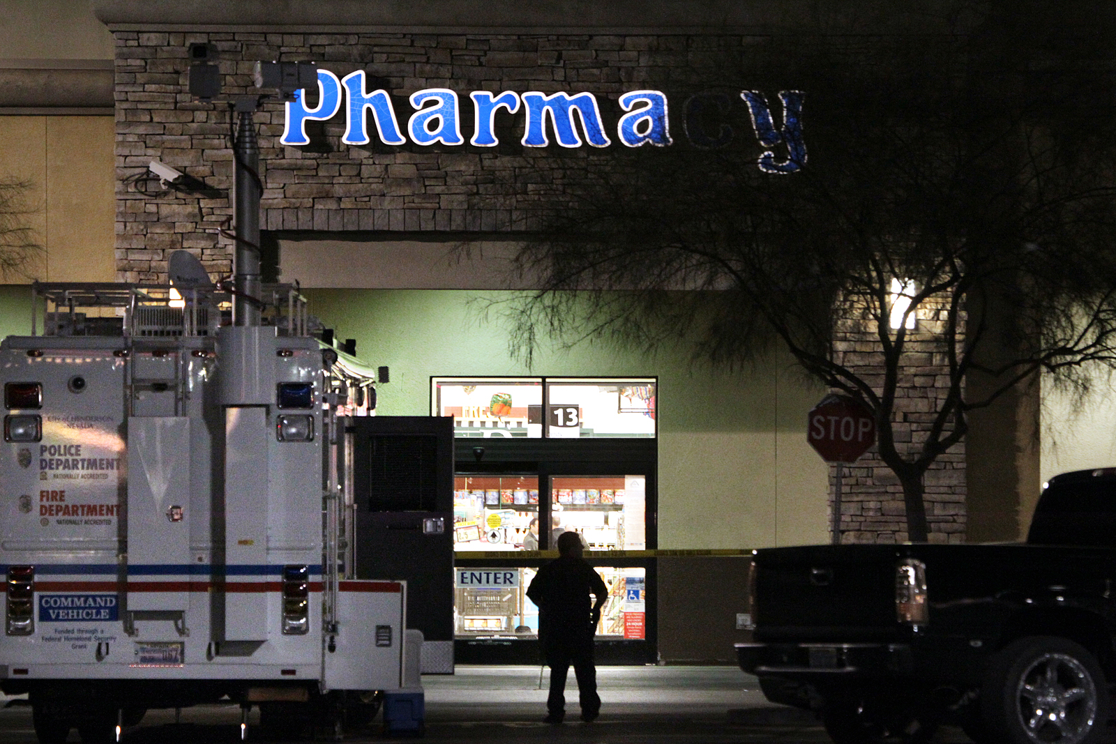 Albertsons Shooting - Las Vegas Sun News