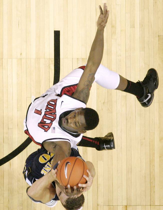 Photograph : UNLV vs. UC Irvine - Las Vegas Sun News