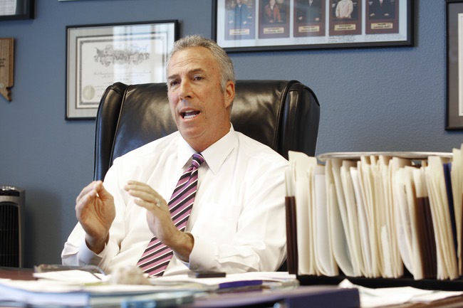 Uncovered records raise new questions about DA's witness payment ...