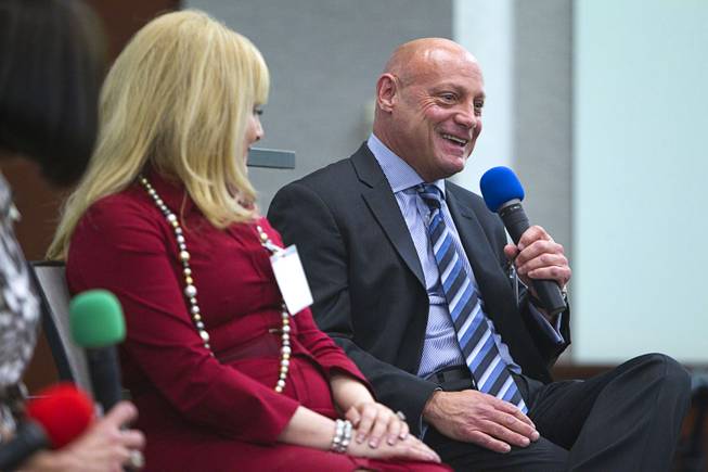 Photograph : Discussion on Jay Sarno at UNLV