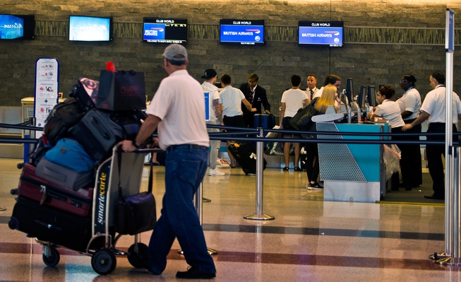 British Airways Fire At Mccarran All Appears Normal And Orderly About