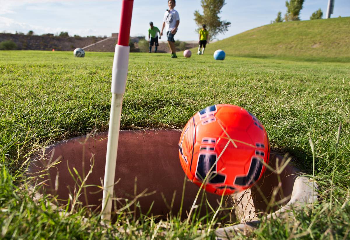 At Siena Golf Club and elsewhere, soccer meets golf in a game for all ...