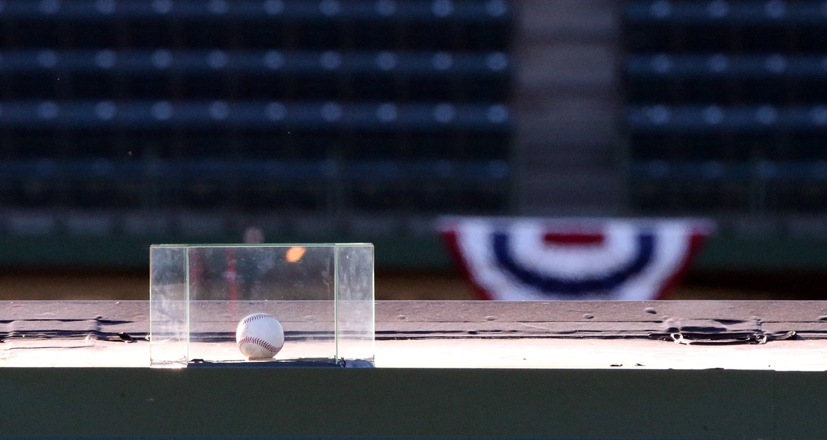 Superstitions hard to shed for hopeful Chicago Cubs faithful - Las ...