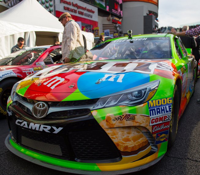 2015 NASCAR Weekend: Victory Lap - The 2015 NASCAR Sprint Cup Series ...