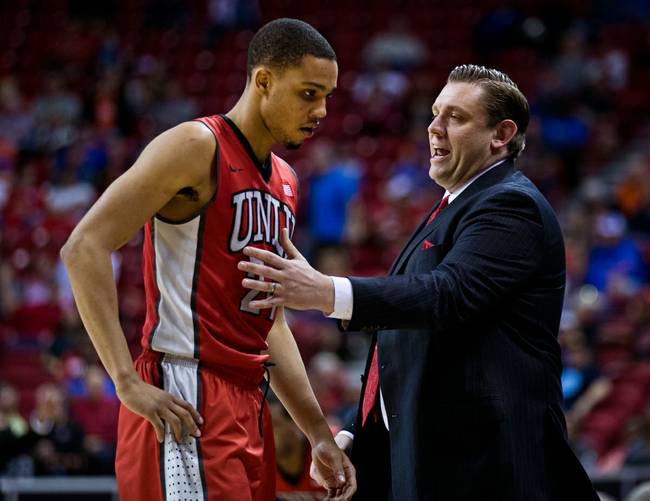 Todd Simon is all business as he leads SUU against his former team ...