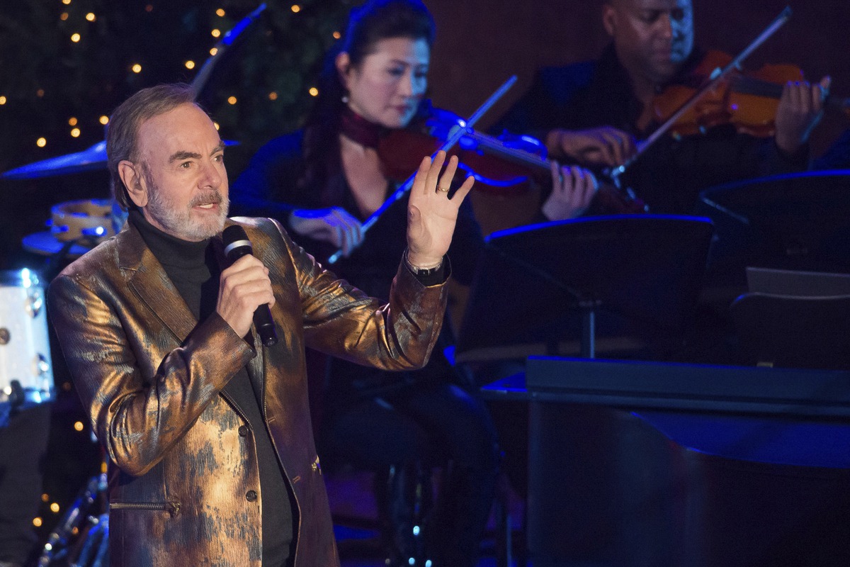 Neil Diamond to celebrate career with world tour - Las Vegas Sun News