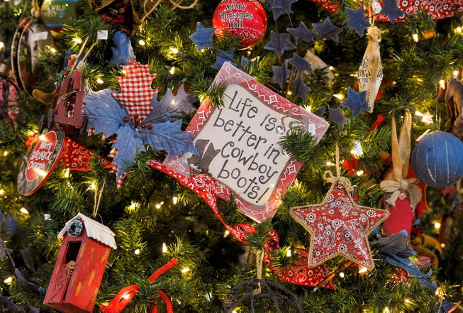 NFR Cowboy Christmas Gift Show - Western-themed Christmas ornaments ...