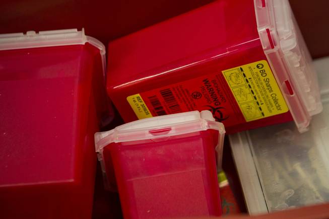 Photograph : Trac-B Needle Exchange Machine - Las Vegas Sun News