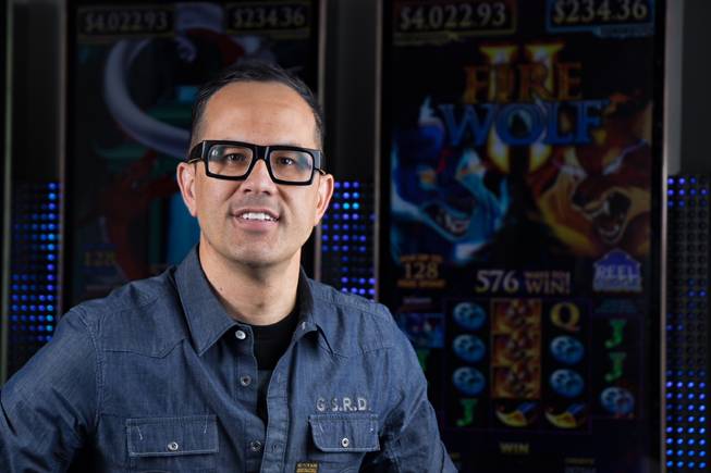 Photograph : Kimo Akiona - Las Vegas Sun News