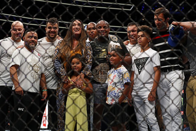 Daniel Cormier knocks out Stipe Miocic - Daniel Cormier poses with his ...