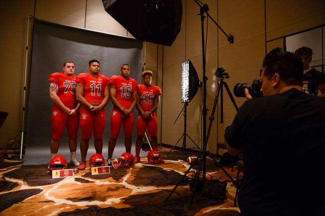 Photograph : Sun High School Media Day