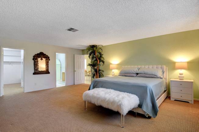 Photograph : Mobster Tony Spilotro's House For Sale - Las Vegas Sun News