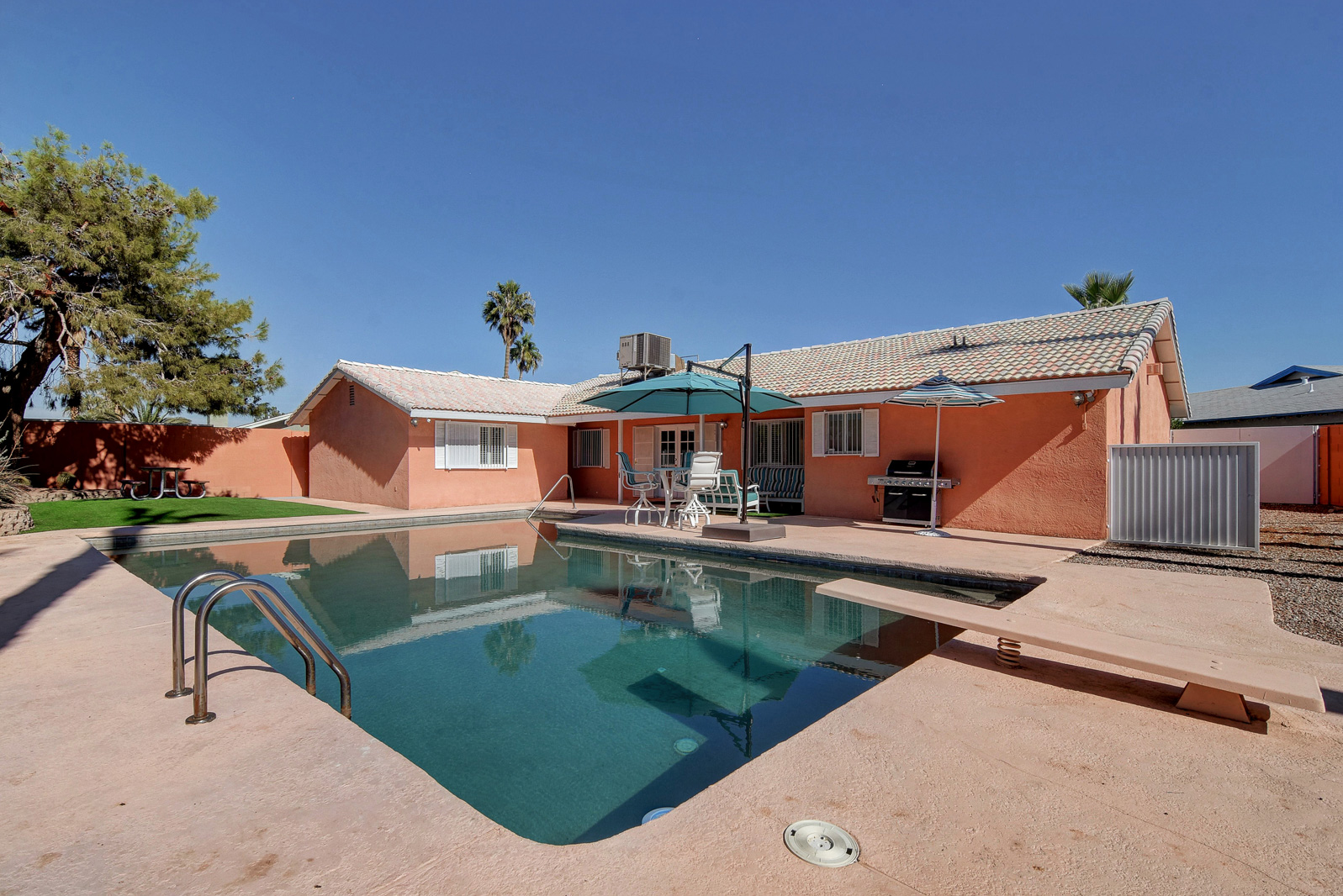 Mobster Tony Spilotro's House For Sale - Las Vegas Sun News