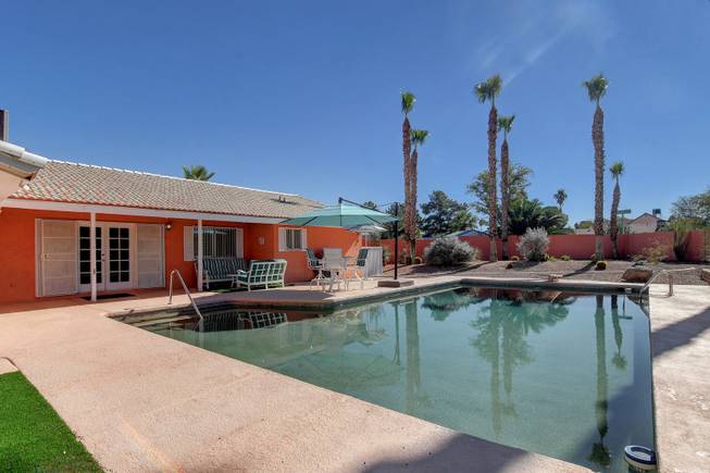 Mobster Tony Spilotro's House For Sale - - Las Vegas Sun News