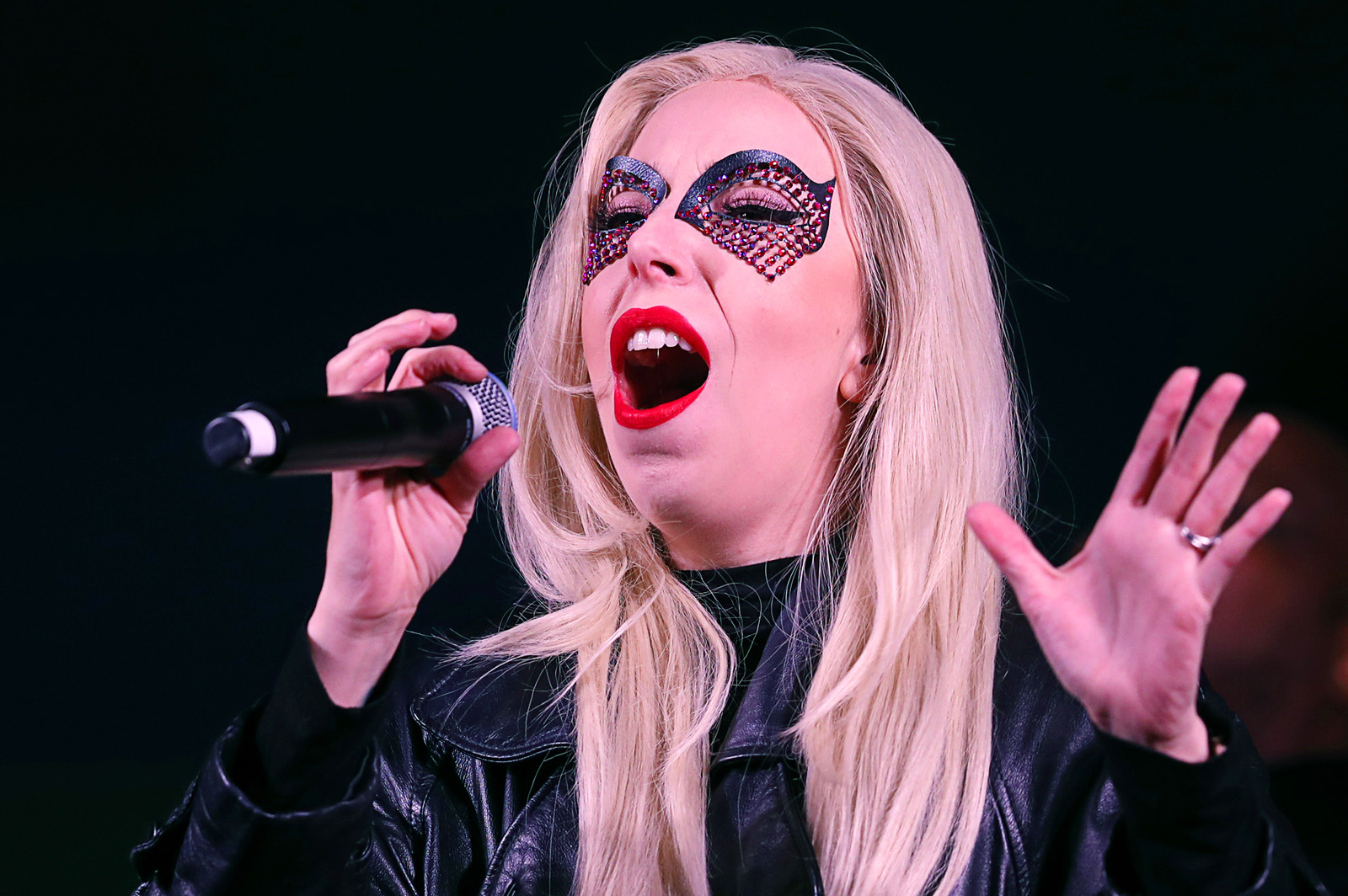 Legends in Concert Kick-off at the Tropicana - Las Vegas Sun News