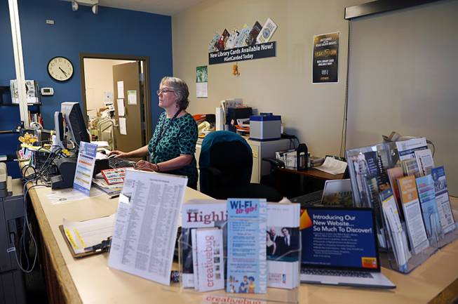 Photograph : Searchlight Community Center - Las Vegas Sun News