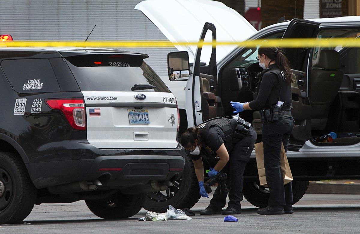 Life in prison for 19-time felon shot fleeing police - Las Vegas Sun News