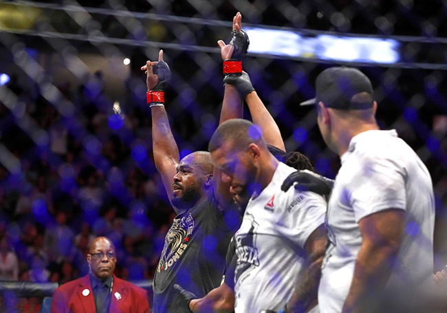 UFC 239: Three straight knockouts electrify T-Mobile Arena - Las Vegas ...