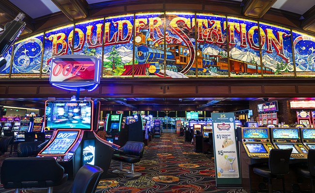 Boulder Station celebrates 25 years with music, food and fun - Las ...