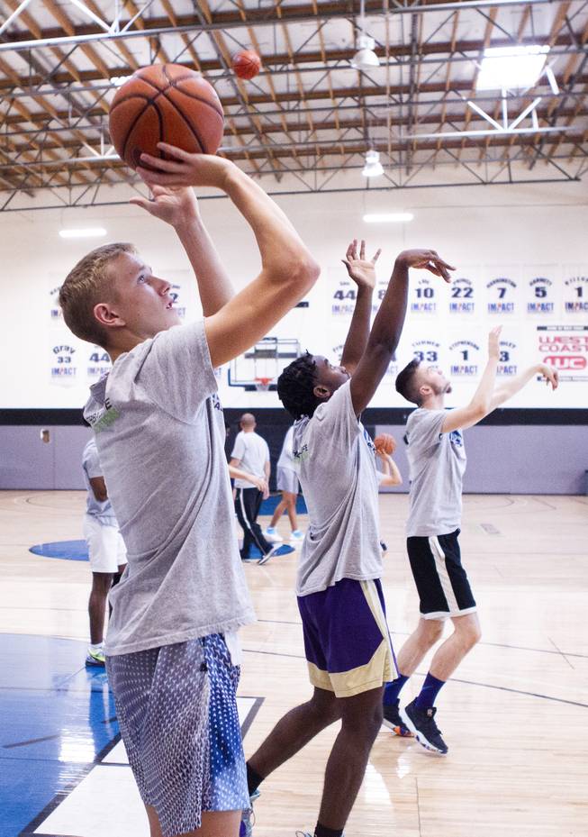Photograph : Hoop City Basketball Training Facility