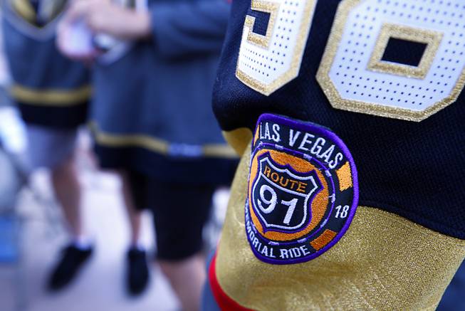 Photograph : 1 October Sunrise Remenbrance Ceremony - Las Vegas Sun News