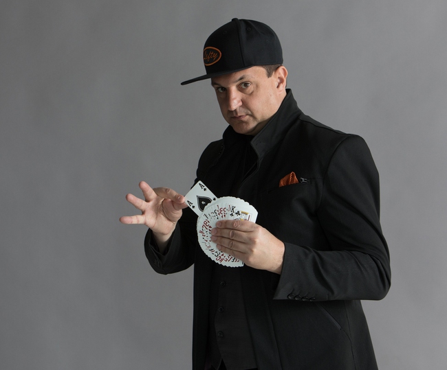Get ready for Late Night Magic with Douglas ‘Lefty’ Leferovich - Las ...