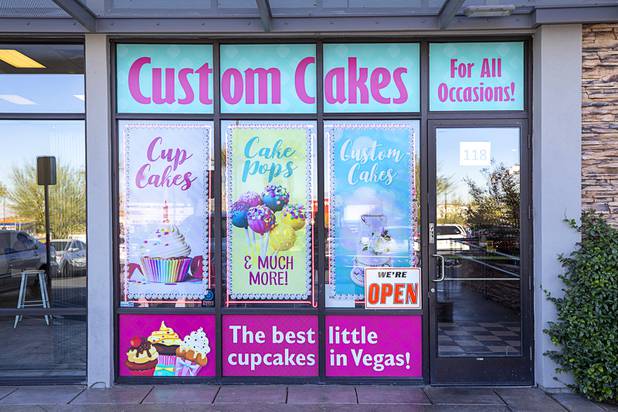 Photograph : Ricardo Gudino: Caked Las Vegas - VEGAS INC