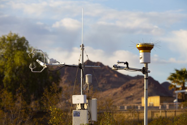 Desert Research Institute - Weather stations measures atmospheric ...