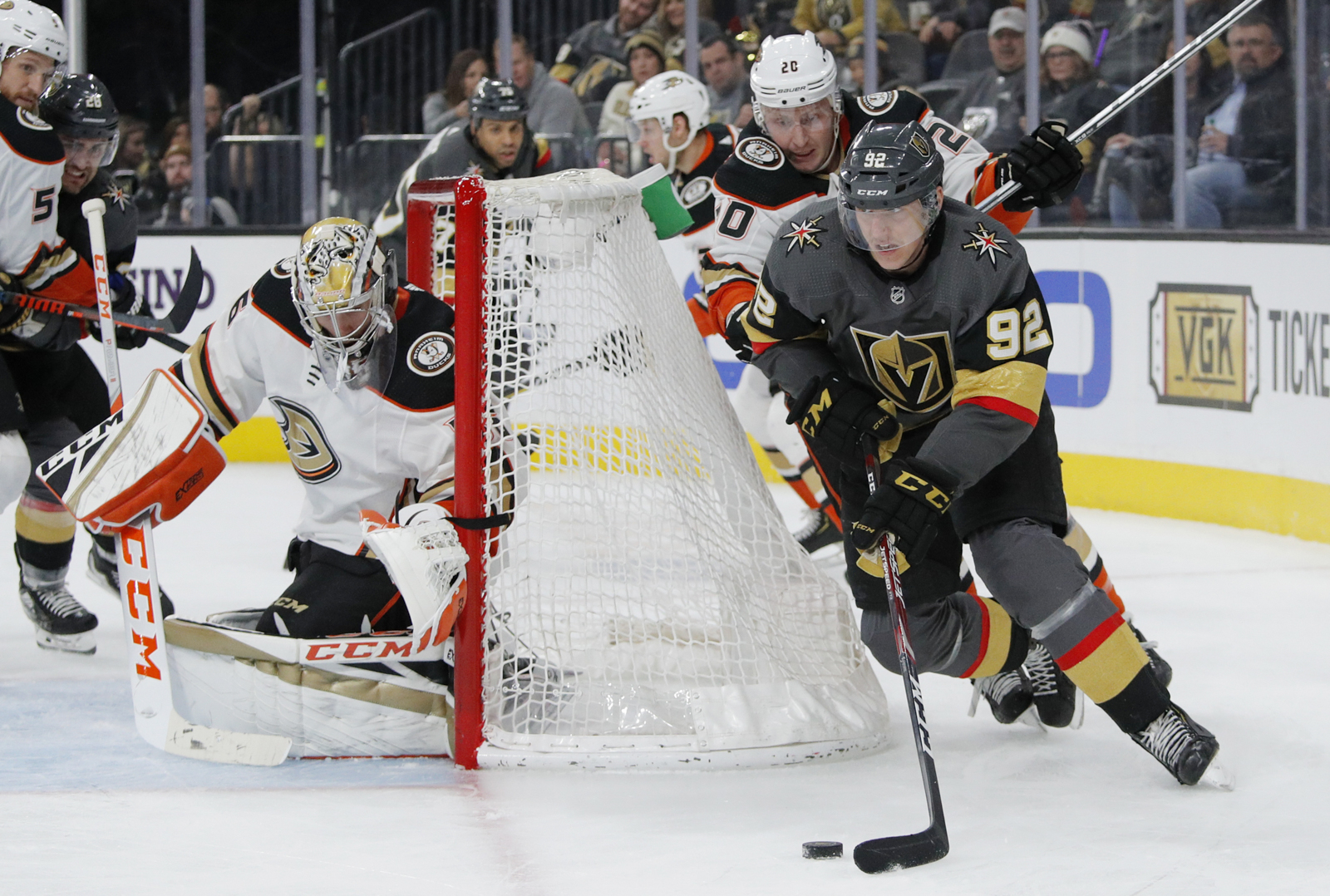 Golden Knights Beat the Anaheim Ducks - Las Vegas Sun News