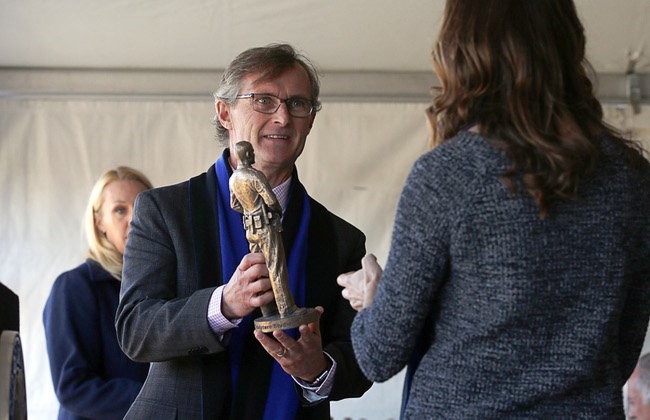 Photograph : Alyn Beck Memorial Park Official Opening - Las Vegas Sun News