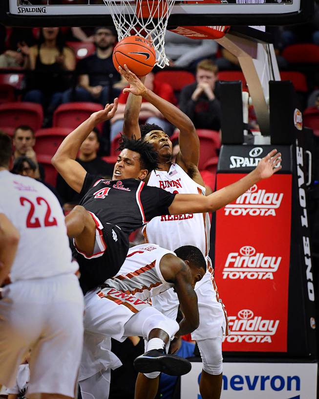 Photograph : UNLV v. Fresno State - Las Vegas Sun News
