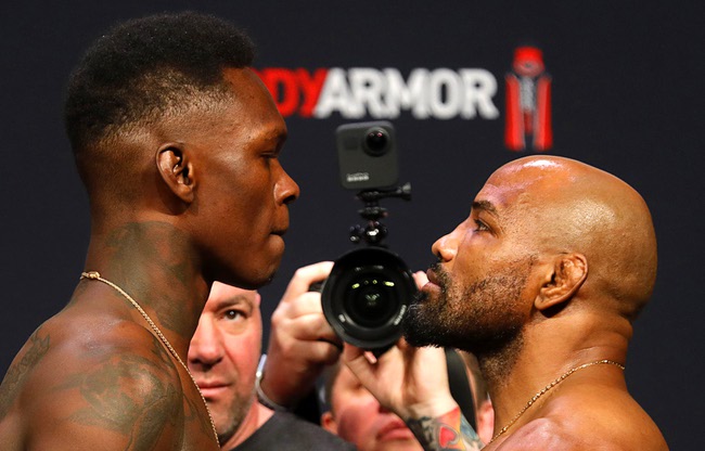Photograph : Ceremonial Weigh-ins for UFC 248 - Las Vegas Sun News