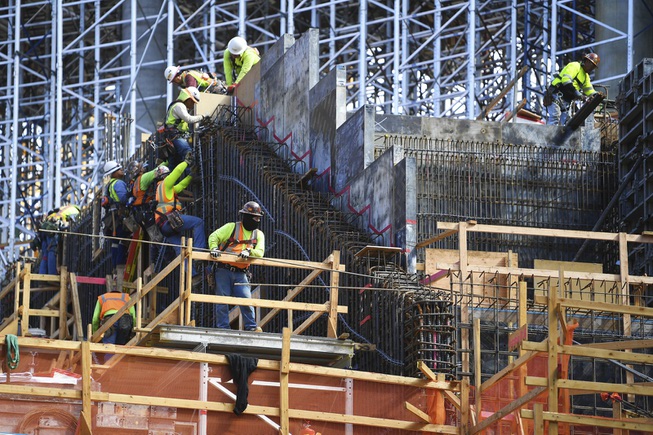 MSG Sphere Construction Tour - Construction workers prepare for a ...