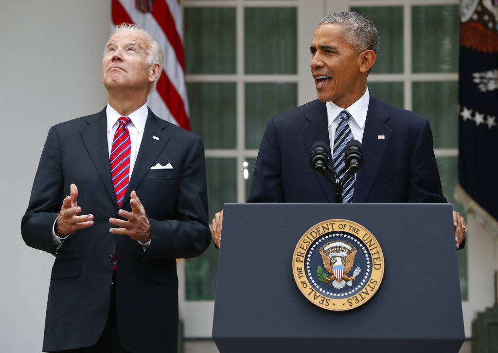 Obama emerges as central figure in 2020 presidential race - Las Vegas ...